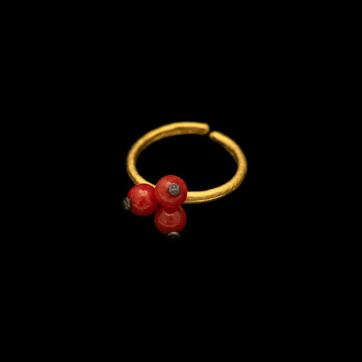 Winterberry Ring – Michael Michaud US